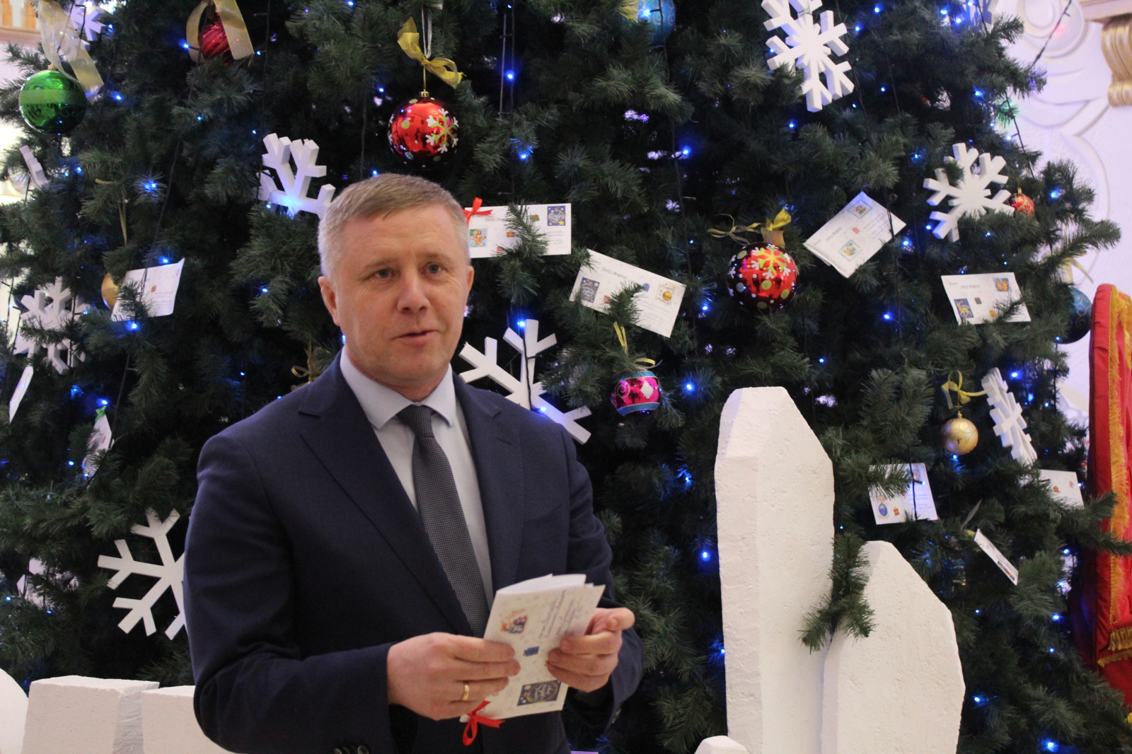 Только каждый третий депутат смог выучить новогодний стишок